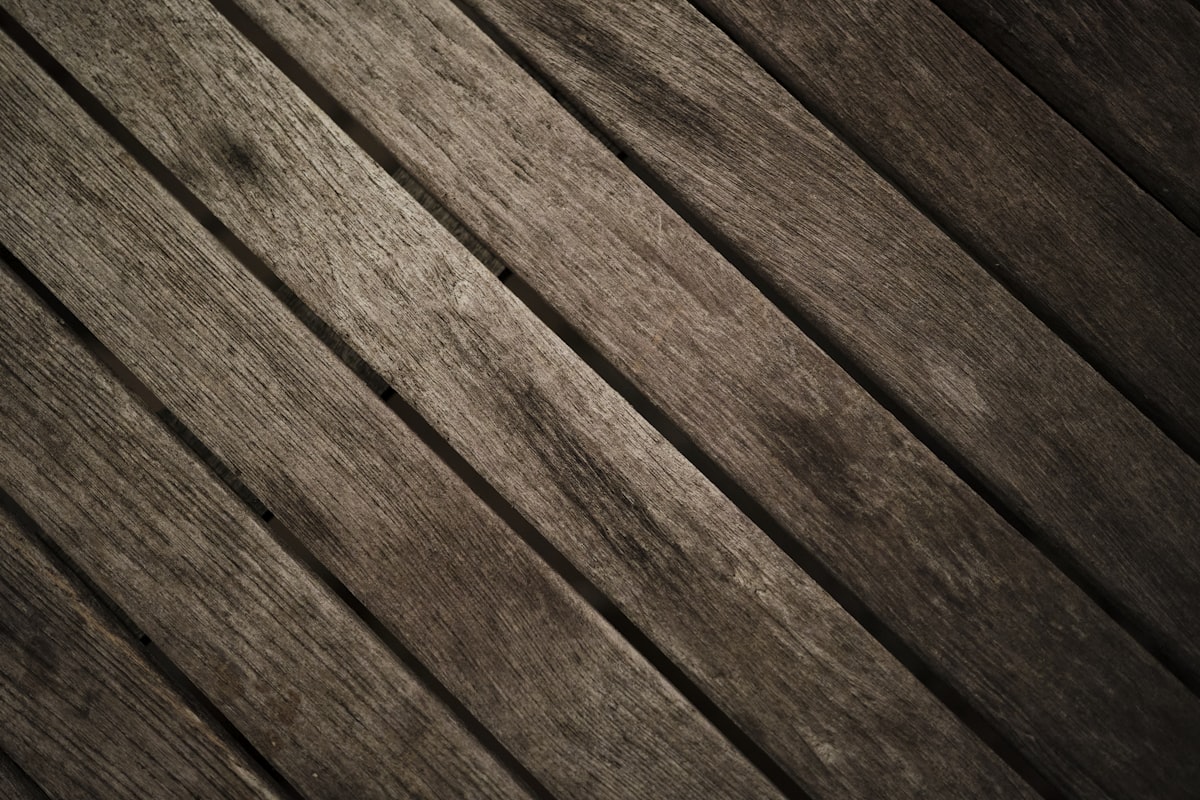 Discover the Beauty of Fumed Oak Finishes - Fine Finish Wood Working